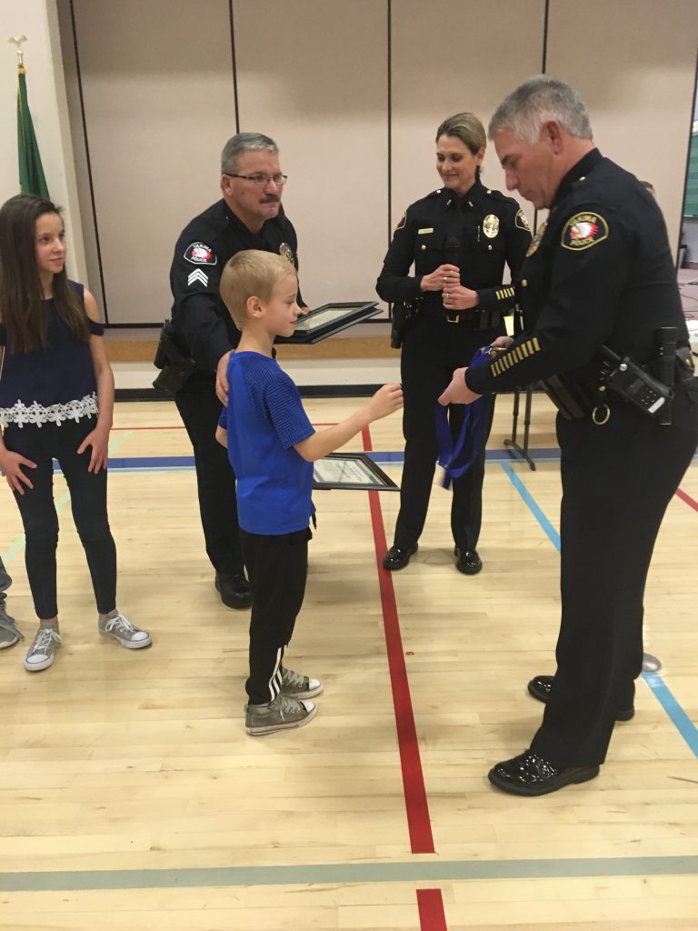 Four Little Heroes Receive Life Saving Award | Yakima Police Department